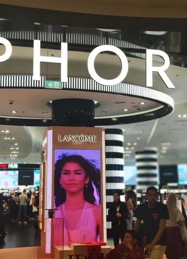 Video Wall - Sephora in Dubai Mall - ENO Digital Signage | LED Screen ...